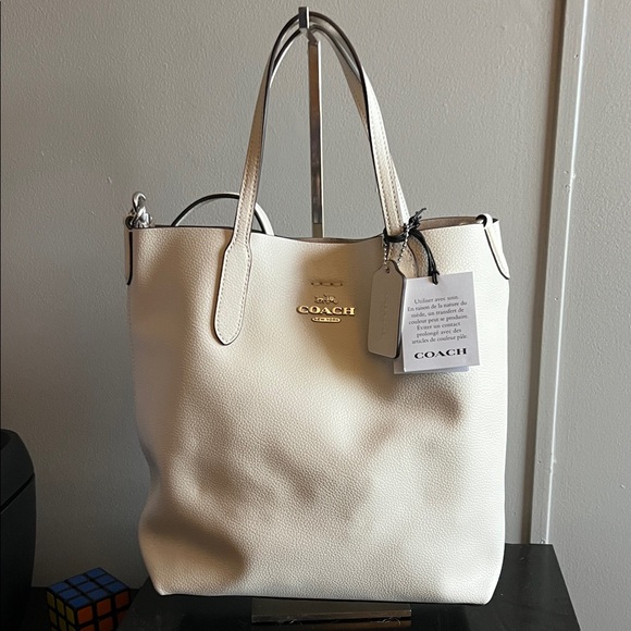 Coach | Bags | Coach Ivory Leather Tote Bag | Poshmark